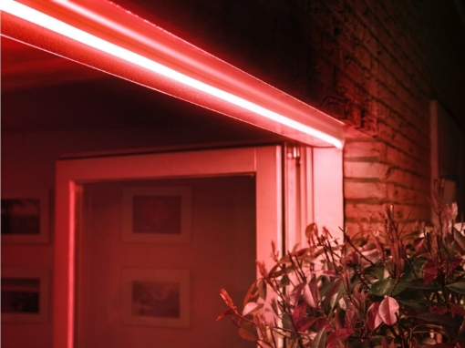 Philips Hue Banda LED Smart Exterior 5ml 37.5W 1650lm White and Color ...
