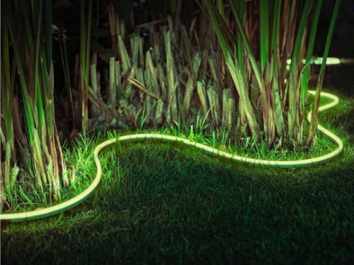 Philips Hue Banda LED Smart Exterior 2ml 19W 800lm White and Color ...